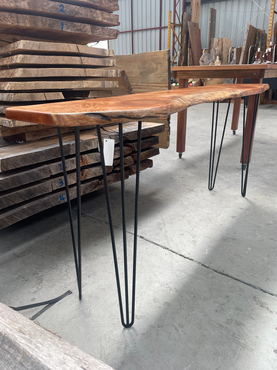 Silky Oak Side Table – Furniturewiz